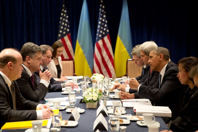 President Barack Obama meets with President-elect Petro Poroshenko of ...